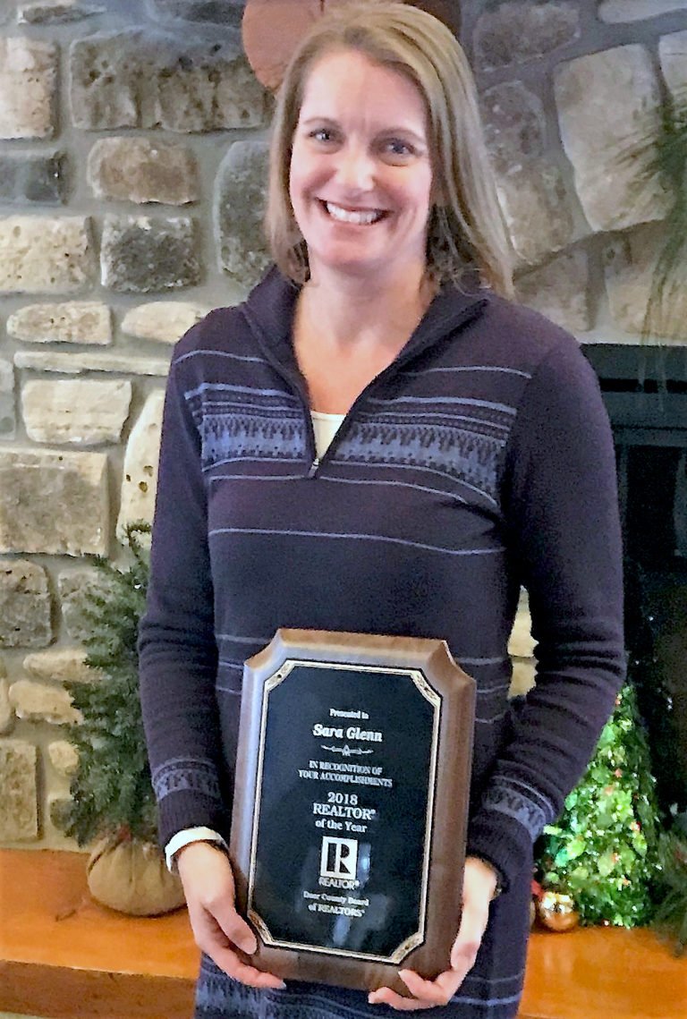Sara Glenn of True North Receives Realtor® of the Year Award – Door ...